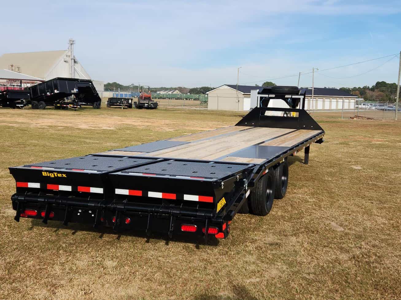 BIG TEX 33' GOOSENECK TRAILER 12 TON 22GN-28+5 MEGA RAMPS | Trailer Nation